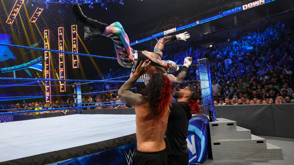SmackDown: Stolen opportunity - Slam Wrestling