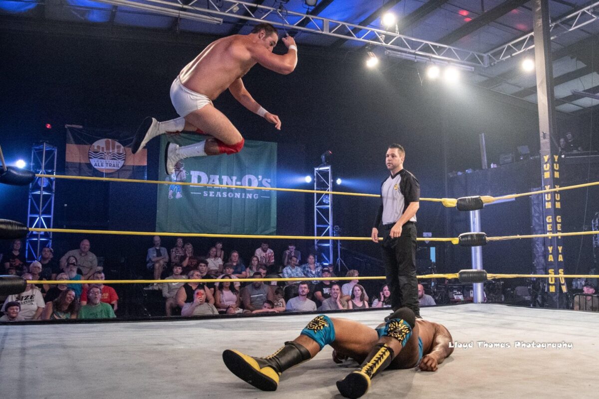 Jack Vaughn is winning haters one thigh slap at a time - Slam Wrestling